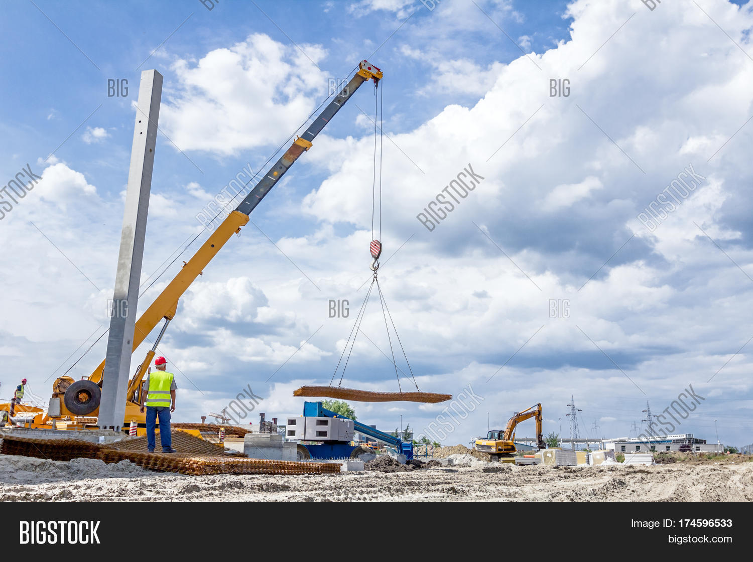 Mobile Crane Unloading Image & Photo (Free Trial) | Bigstock