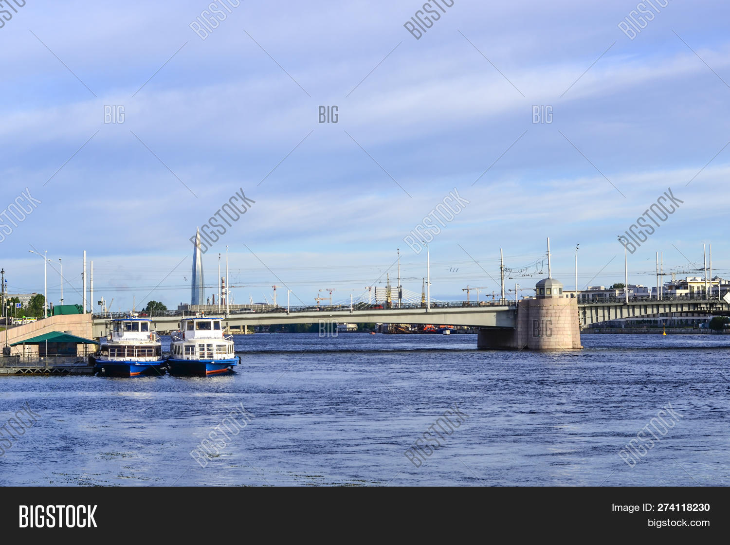 Road Bridge Over River Image & Photo (Free Trial) | Bigstock