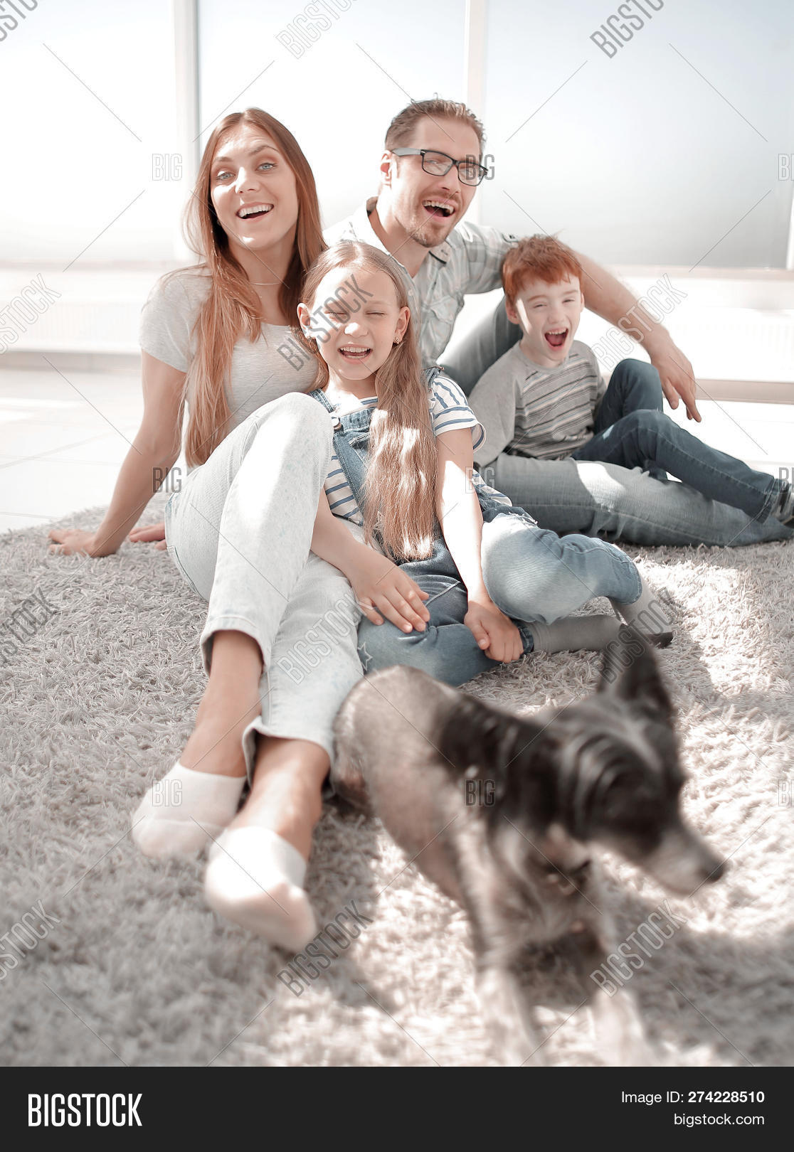 Cheerful Family Image & Photo (Free Trial) | Bigstock