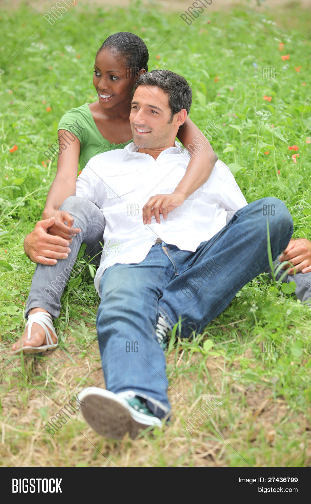 Mixed-race Couple Park Image & Photo (Free Trial) | Bigstock