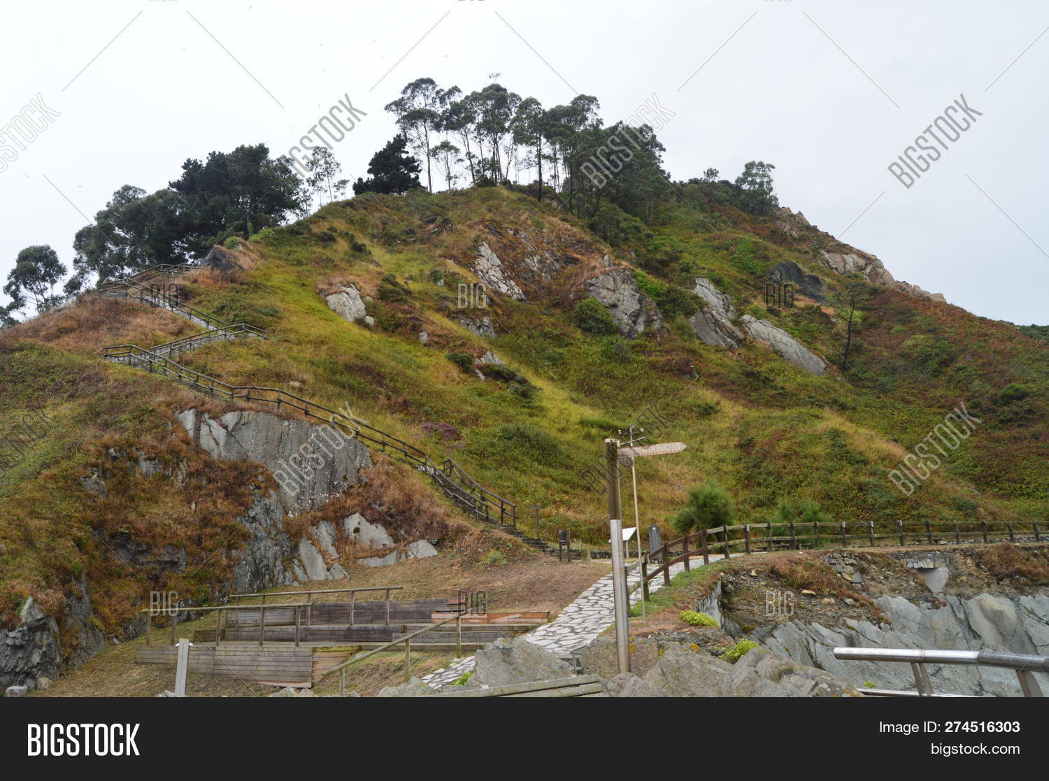 Beautiful Viewpoint Image & Photo (Free Trial) | Bigstock