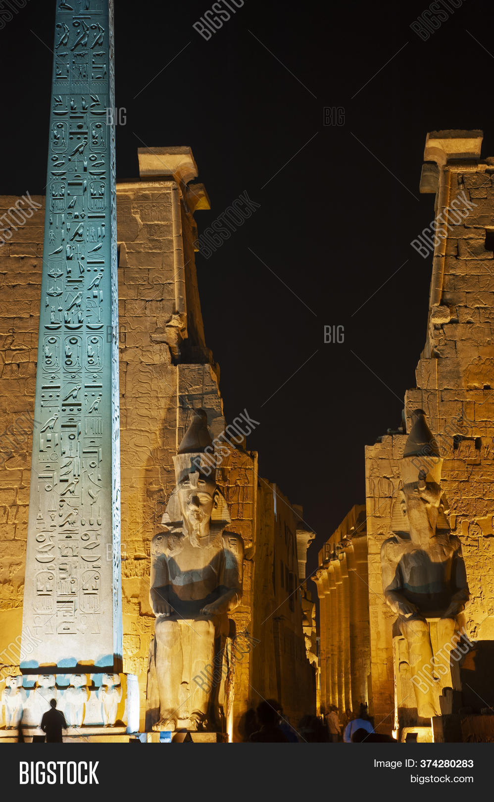 Large Statue Obelisk Image & Photo (Free Trial) | Bigstock