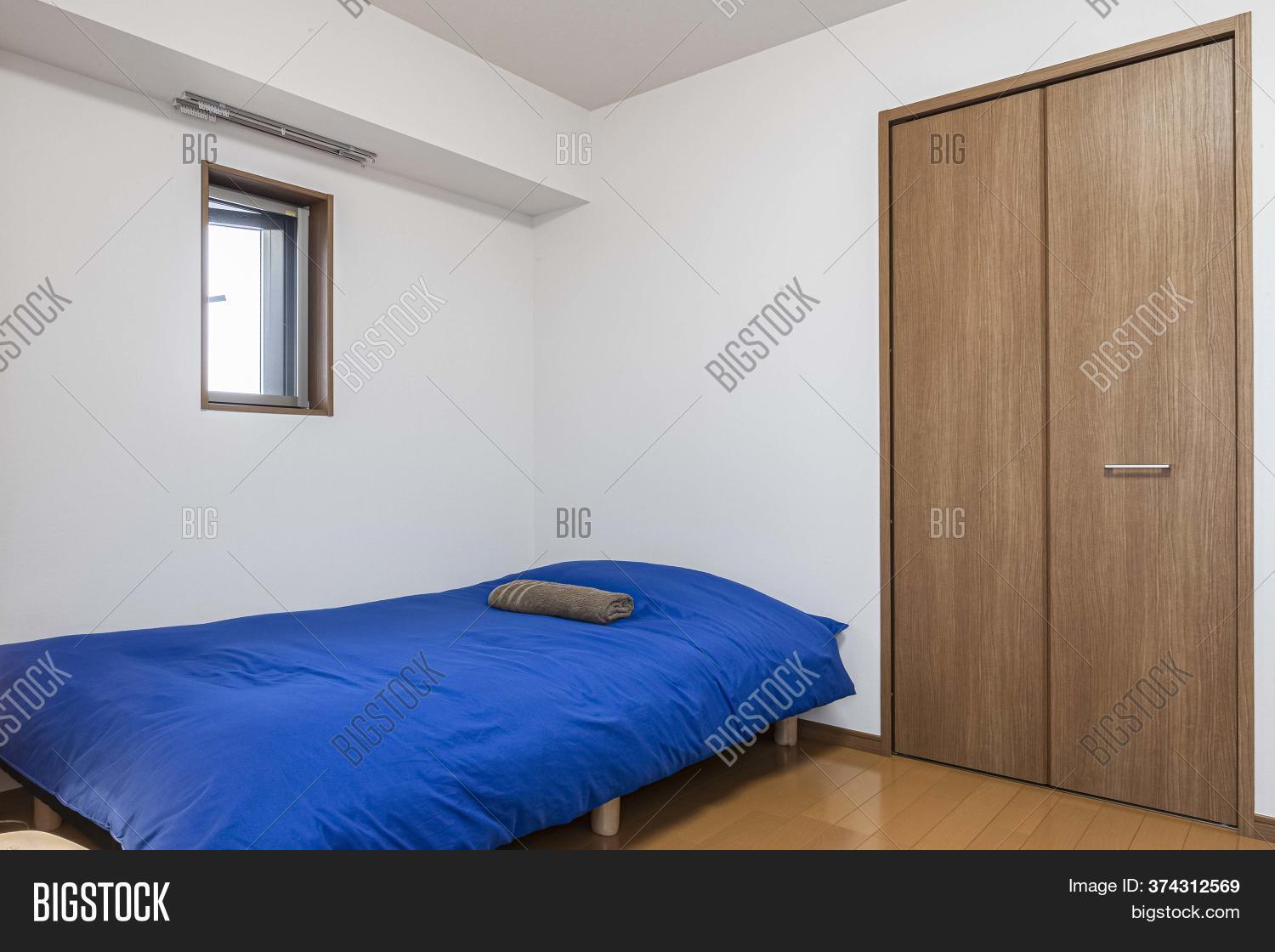 Single Bed Dark Blue Image & Photo (Free Trial) | Bigstock
