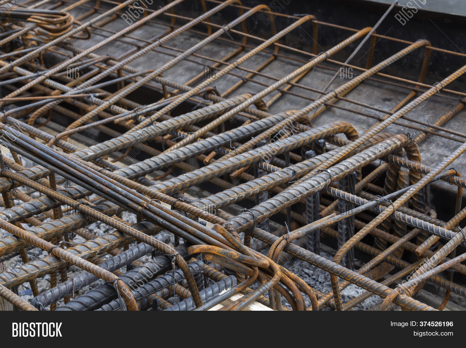 Steel Reinforcing Tie Image & Photo (Free Trial) | Bigstock