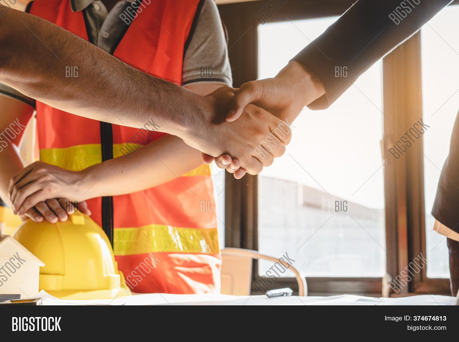 Construction Worker Image & Photo (Free Trial) | Bigstock