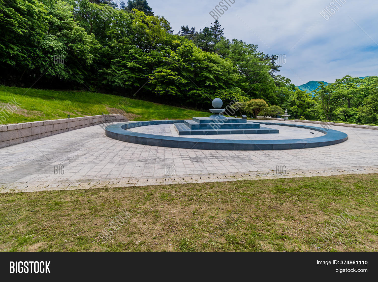 Circular 图片和照片（免费试用） | Bigstock