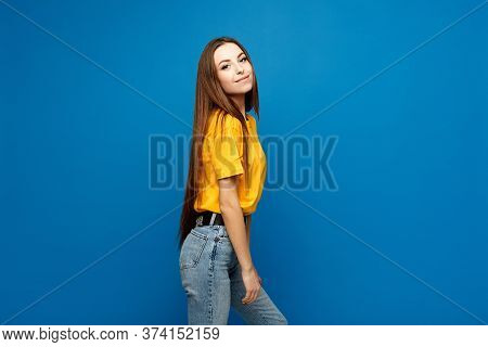 Side View Model Girl Image & Photo (Free Trial) | Bigstock