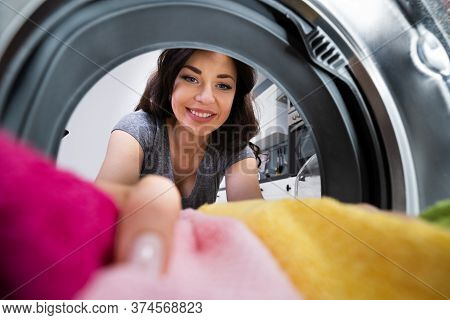 Woman Using Washing Image & Photo (Free Trial) | Bigstock