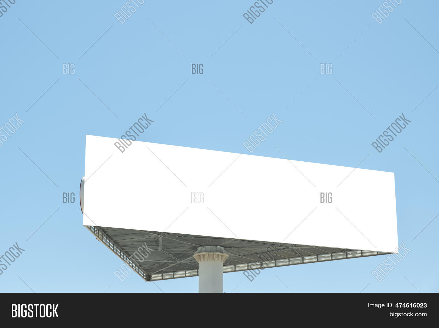 Mock . Triangle Image & Photo (Free Trial) | Bigstock
