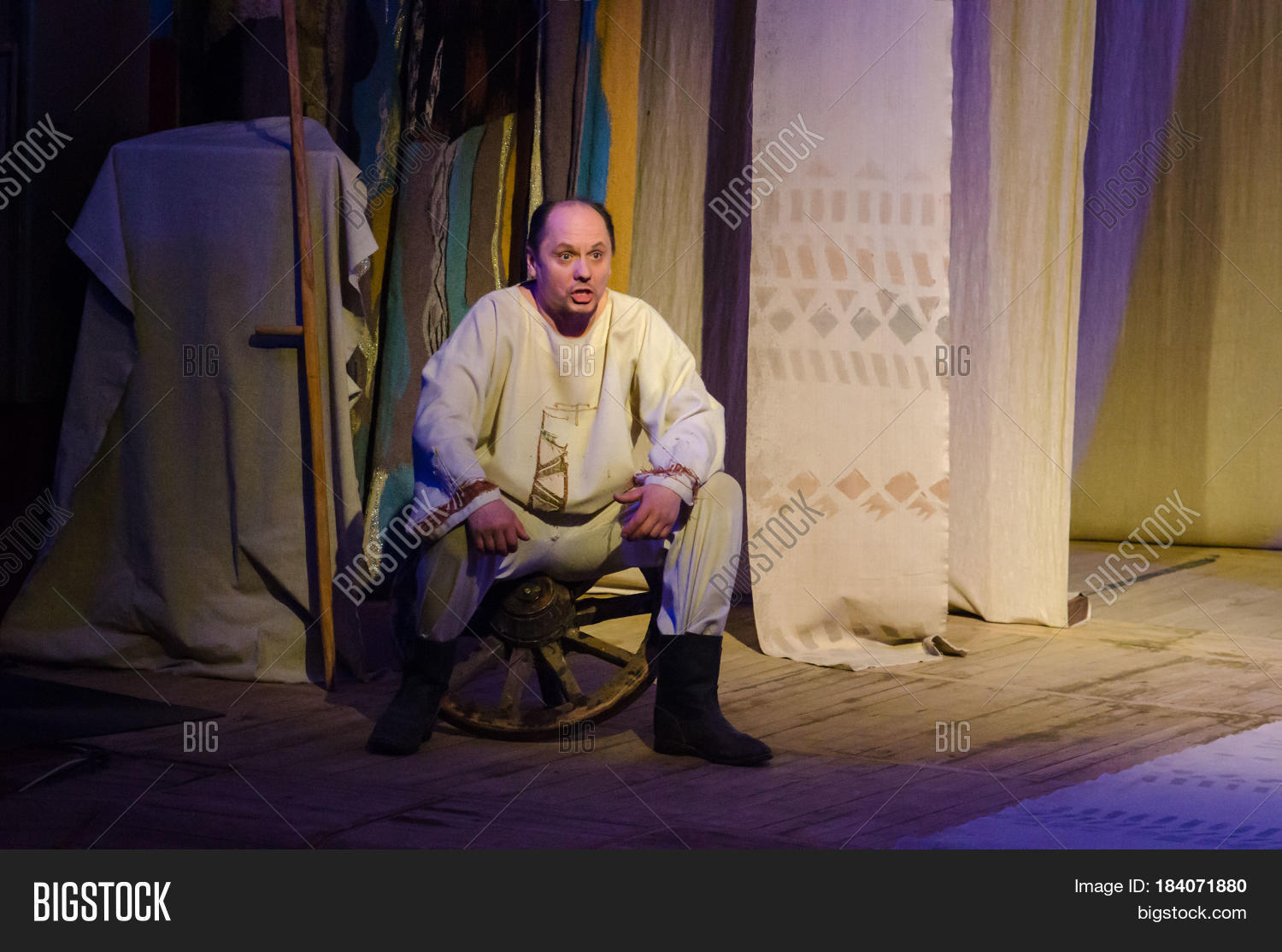 Dramatic Performance Image & Photo (Free Trial) | Bigstock