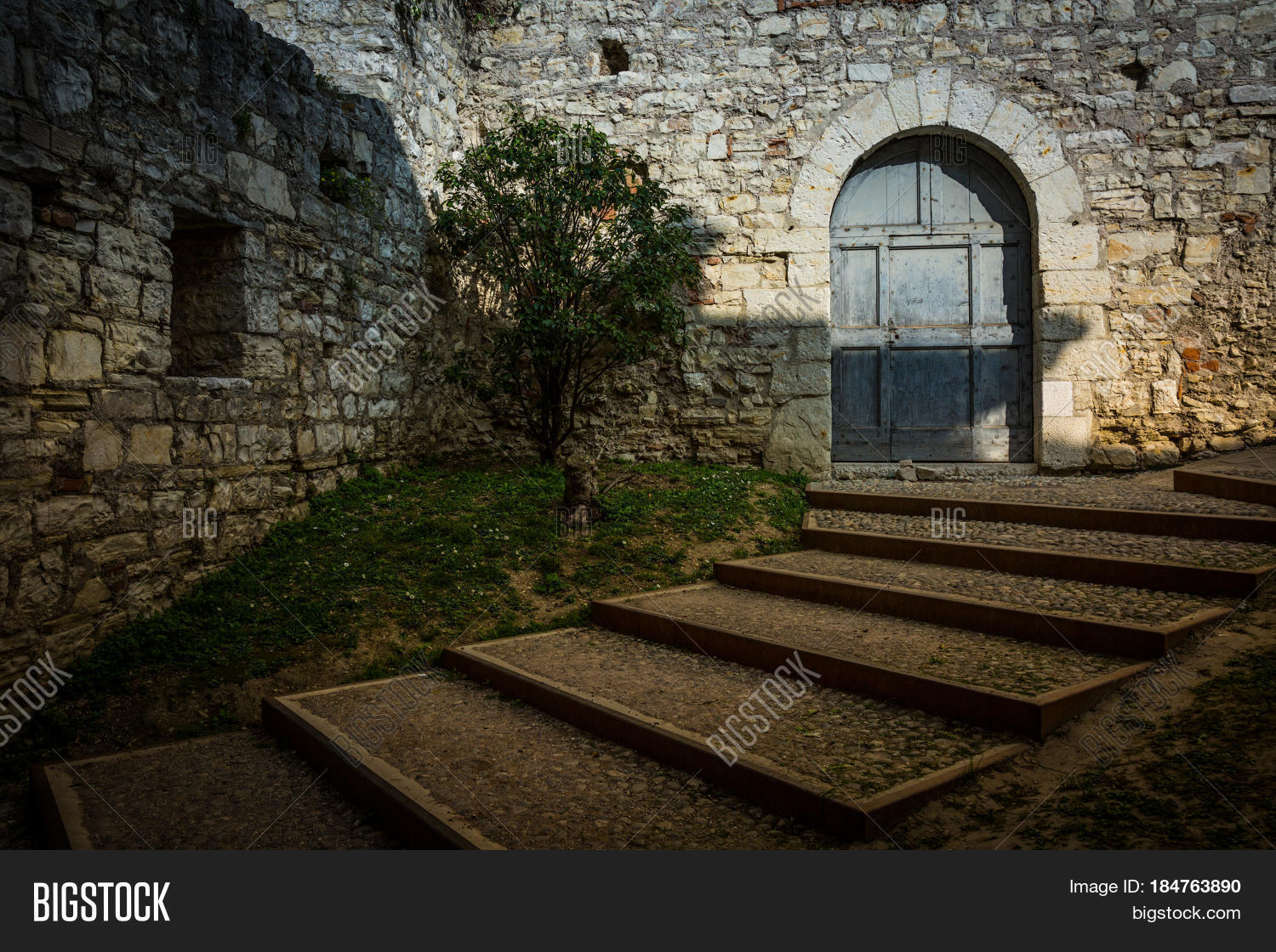 Walls Old Castle Image & Photo (Free Trial) | Bigstock