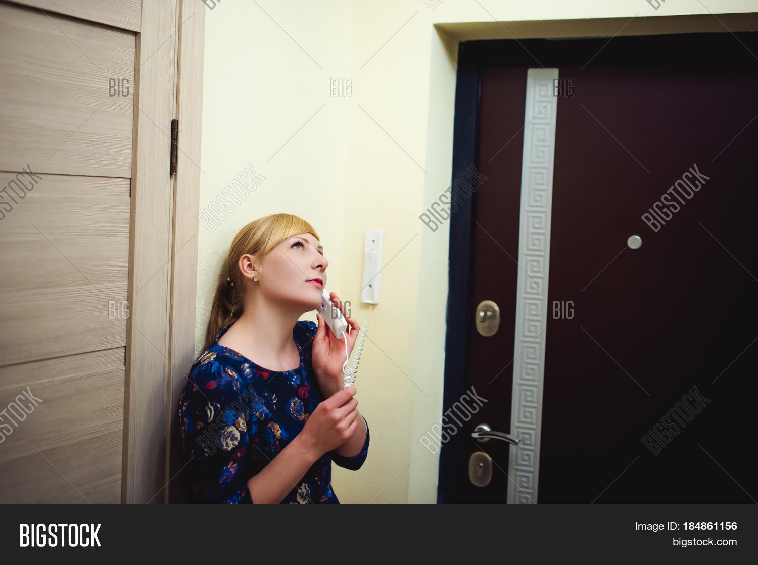 Blonde Woman Answers Image & Photo (Free Trial) | Bigstock