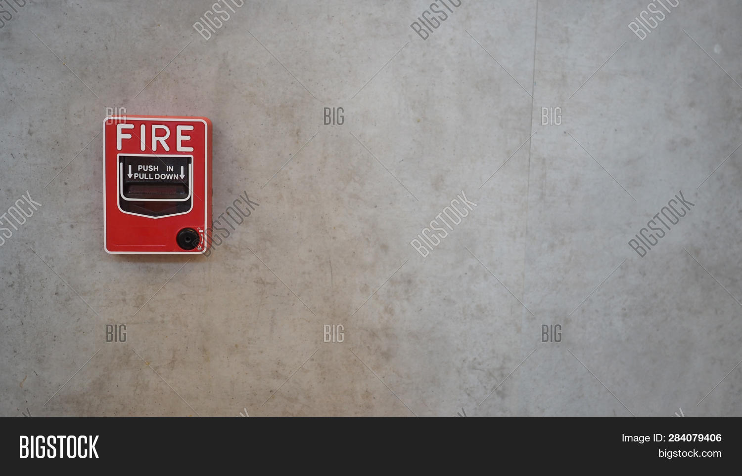 Emergency Fire Alarm Image & Photo (Free Trial) | Bigstock