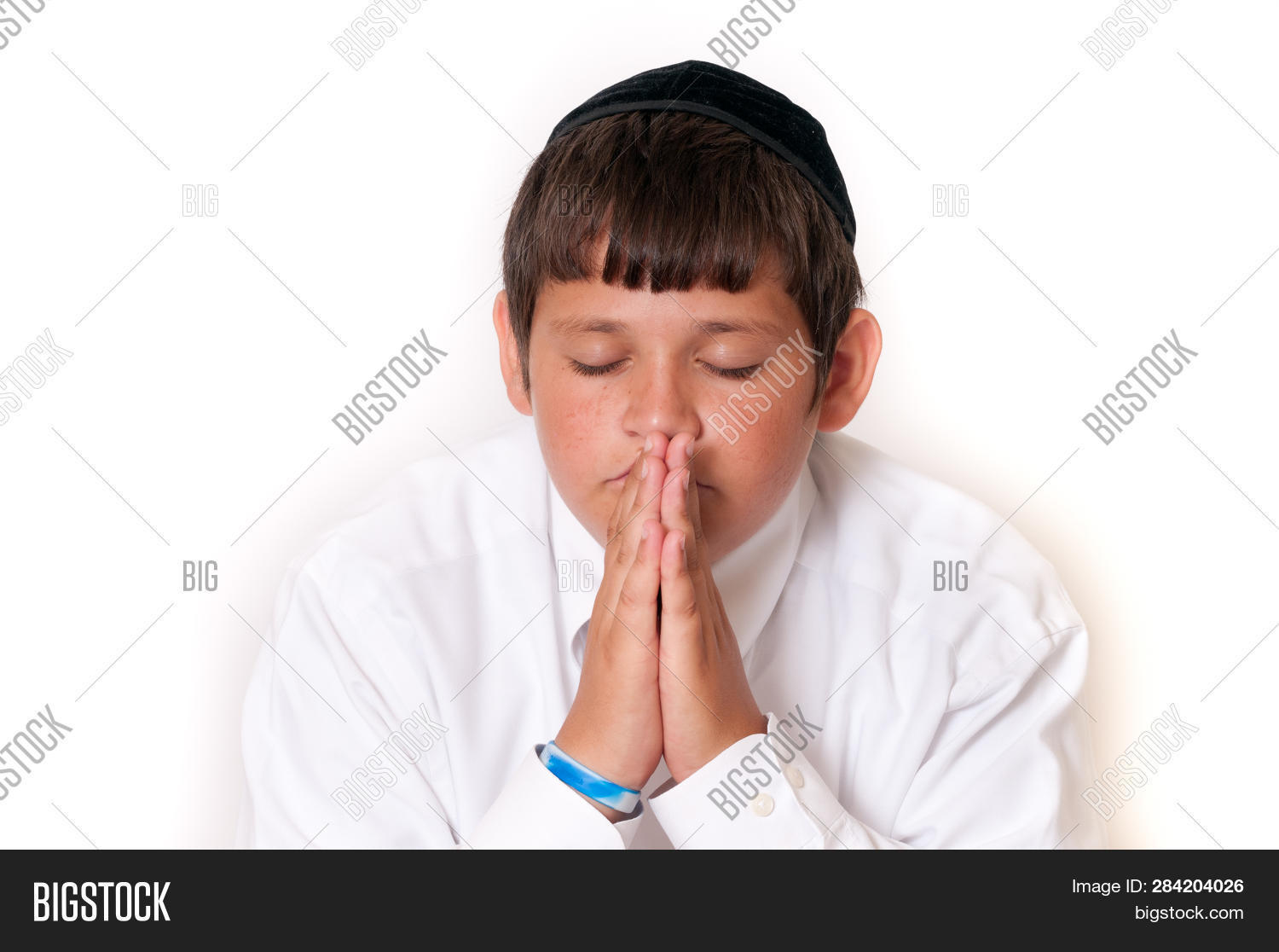 Jewish Boy Prays Image & Photo (Free Trial) | Bigstock