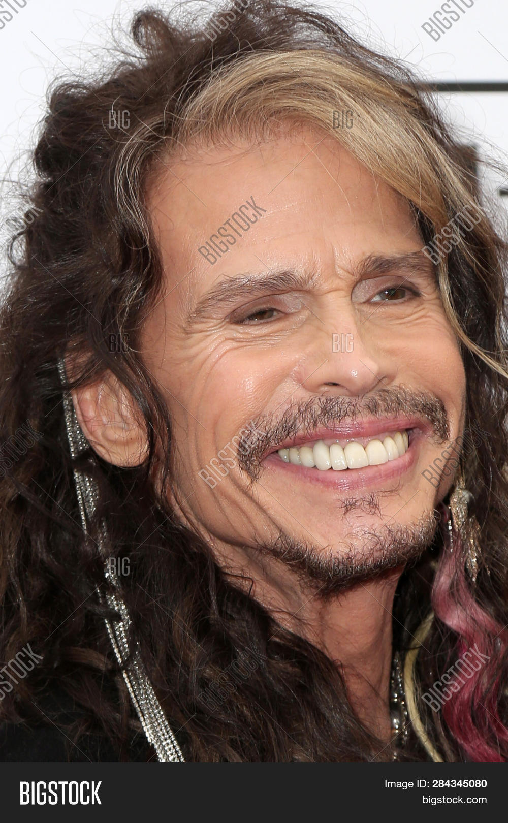 LOS ANGELES - FEB 10: Image & Photo (Free Trial) | Bigstock