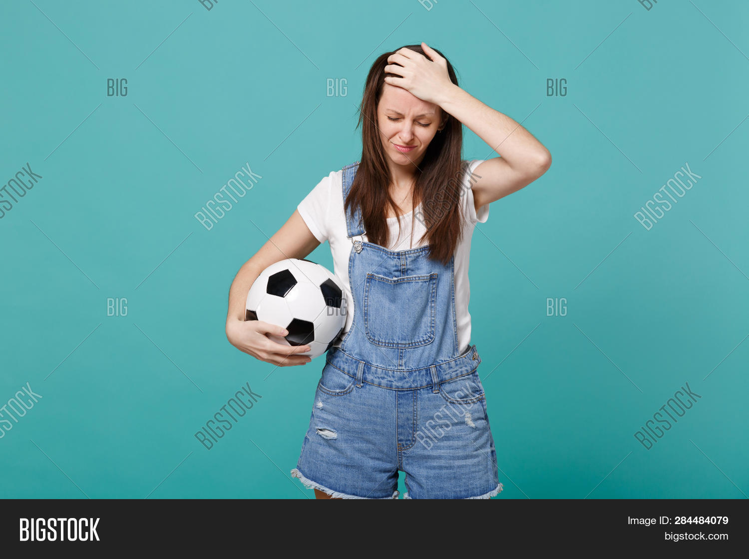 Distempered Woman Image & Photo (Free Trial) | Bigstock