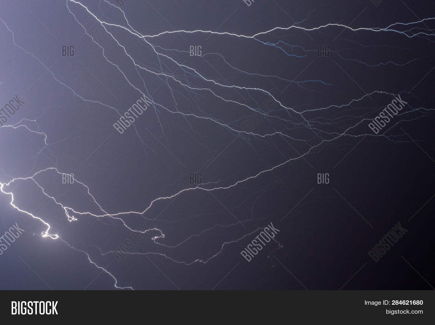 Lightening Strike Image & Photo (Free Trial) | Bigstock