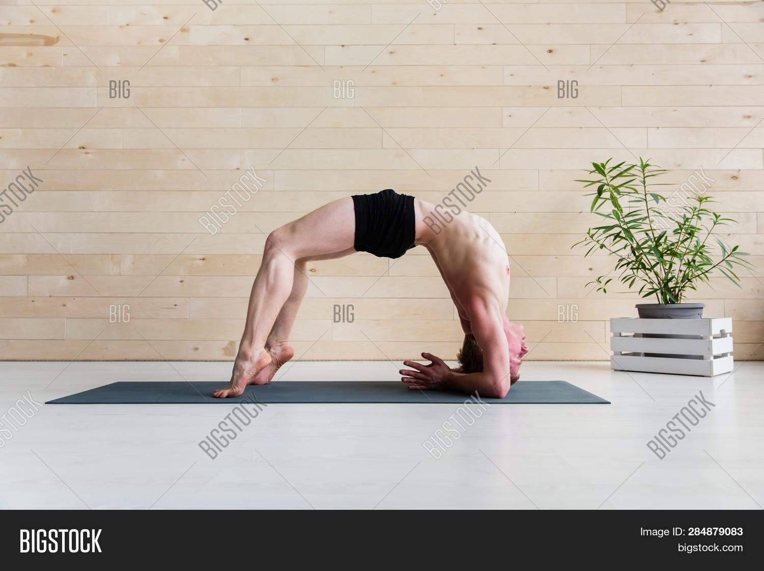 Sporty Man Practicing Image & Photo (Free Trial) | Bigstock