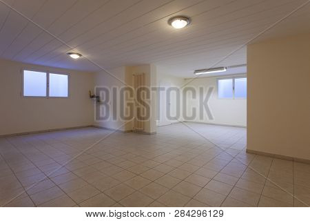 Spacious Empty Cellar Image & Photo (Free Trial) | Bigstock