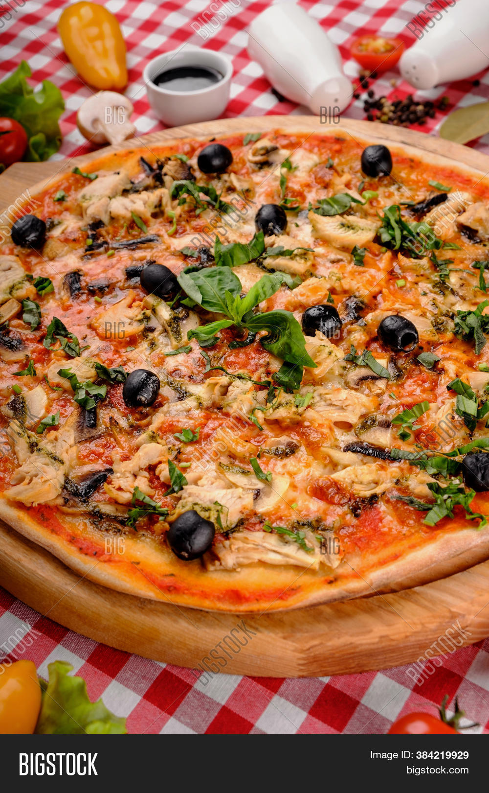 Rustic Pizza Chicken Image & Photo (Free Trial) | Bigstock
