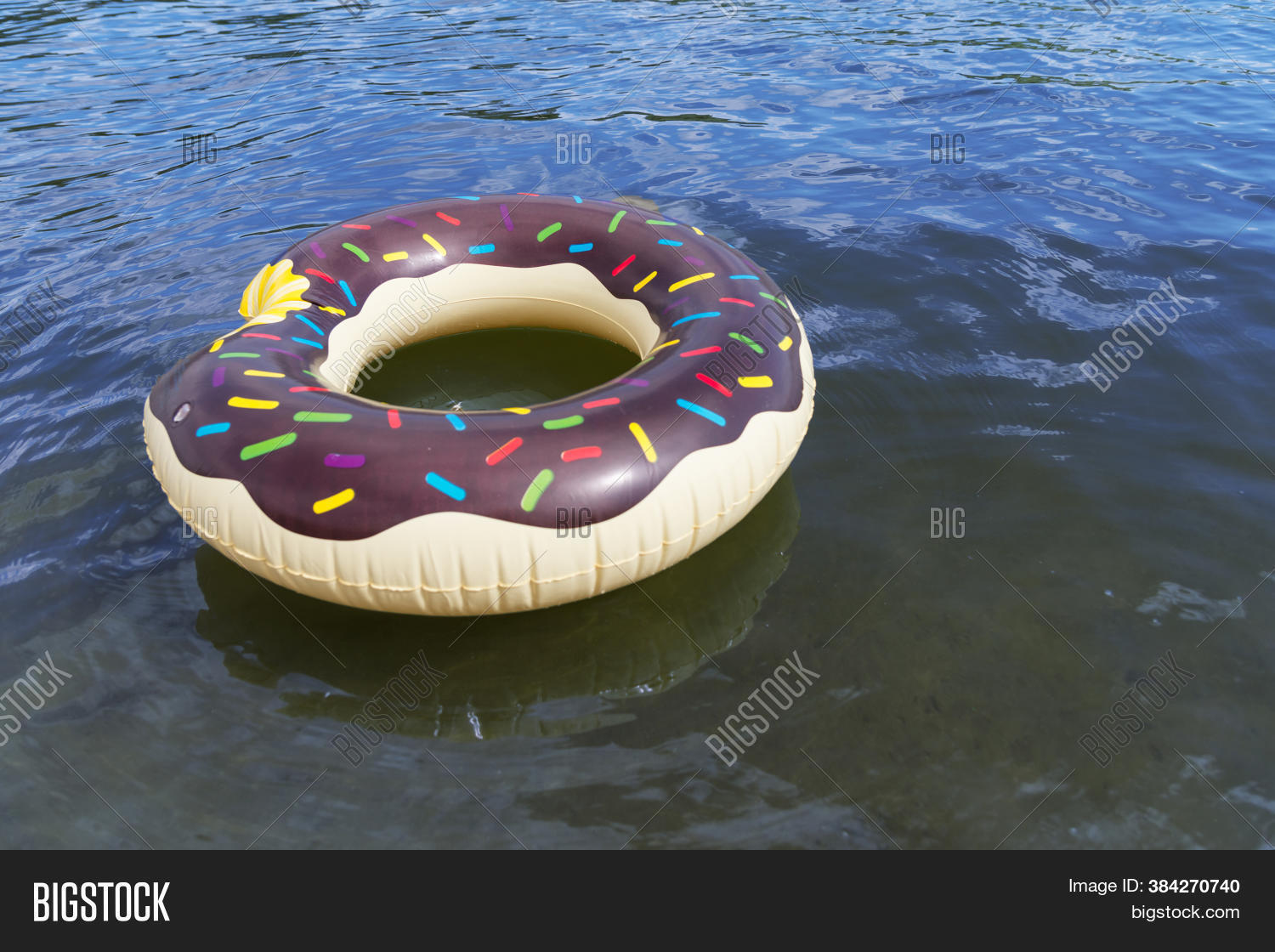 Inflatable Circle Form Image & Photo (Free Trial) | Bigstock