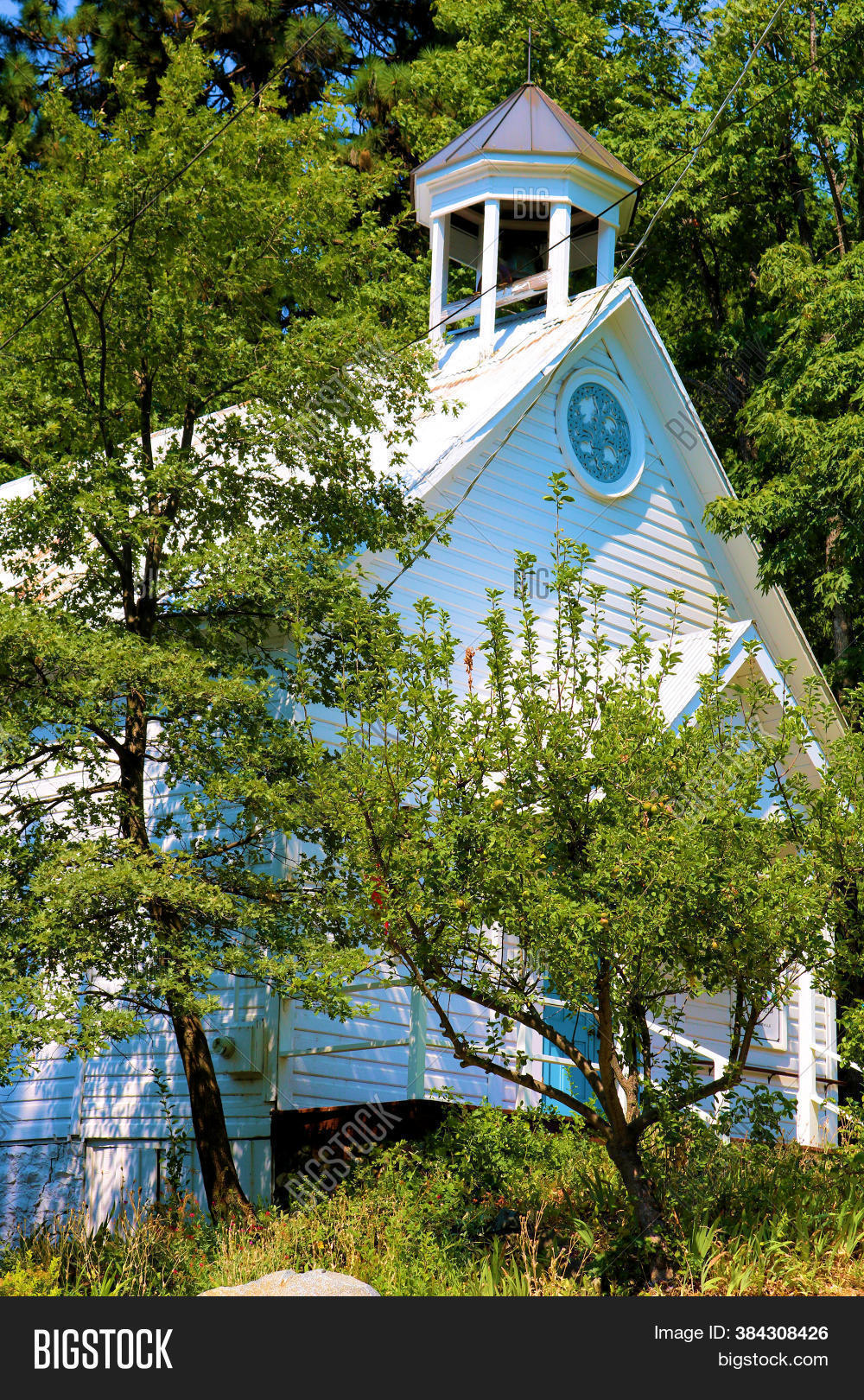 Small Town Church Image & Photo (Free Trial) | Bigstock