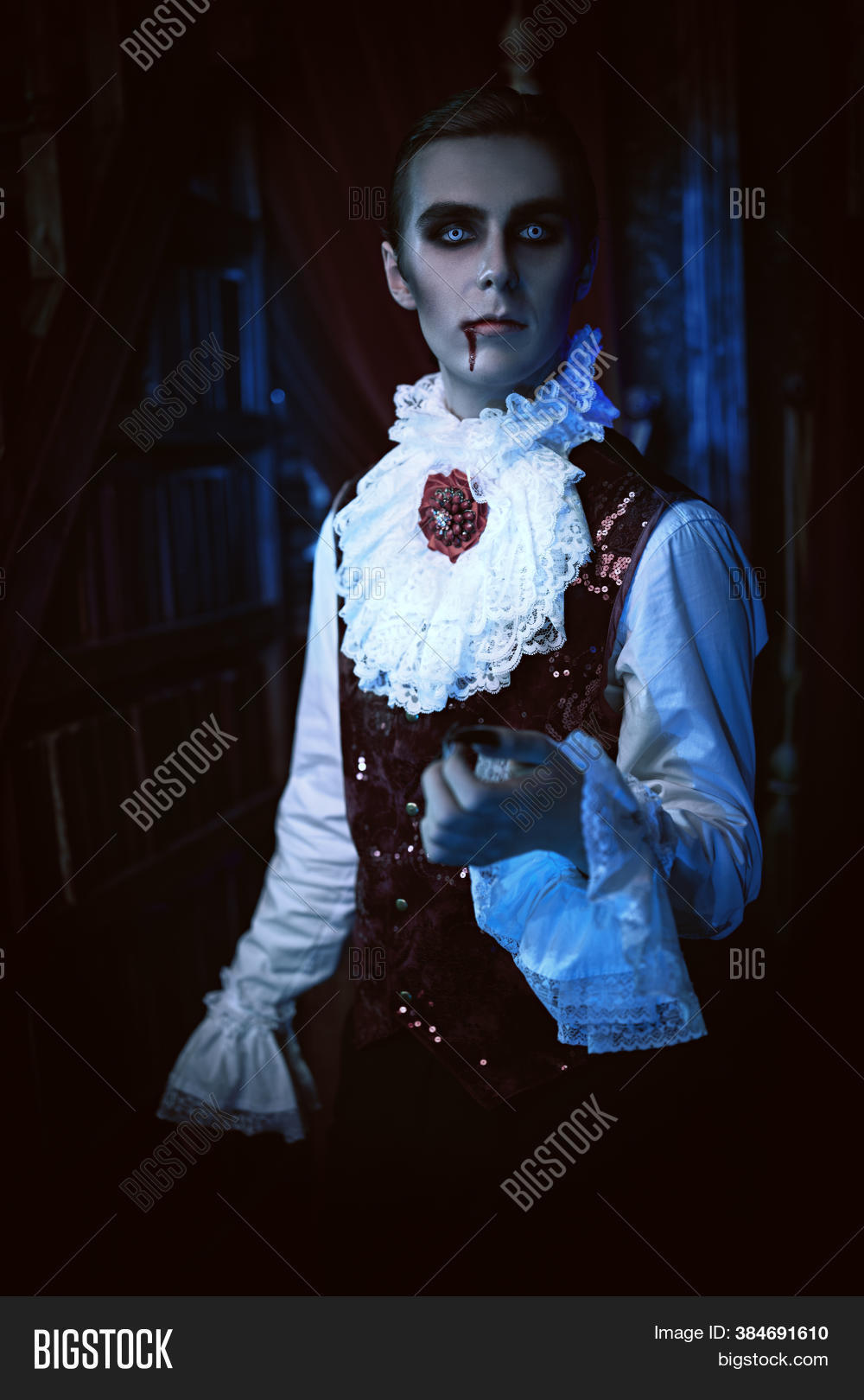 Portrait Traditional Image & Photo (Free Trial) | Bigstock