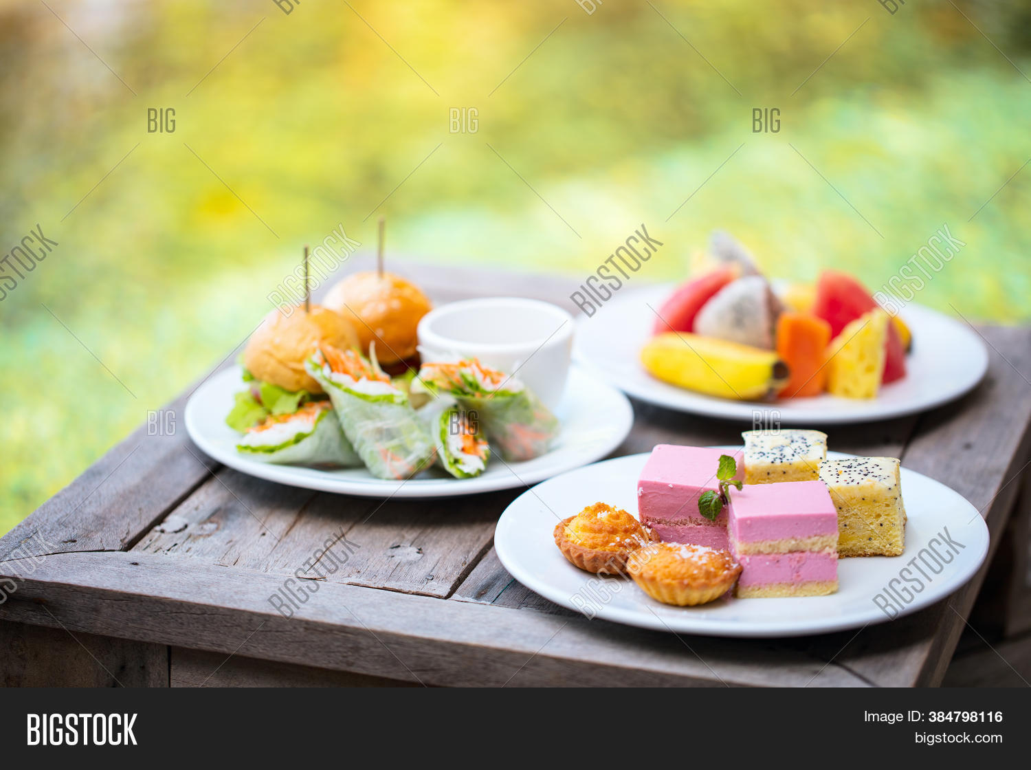 Room Service Delicious Image & Photo (Free Trial) | Bigstock