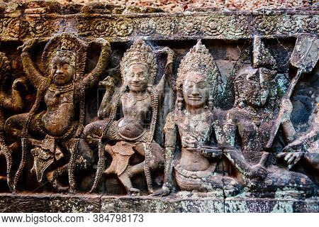 Close Angkor Wat Image & Photo (Free Trial) | Bigstock