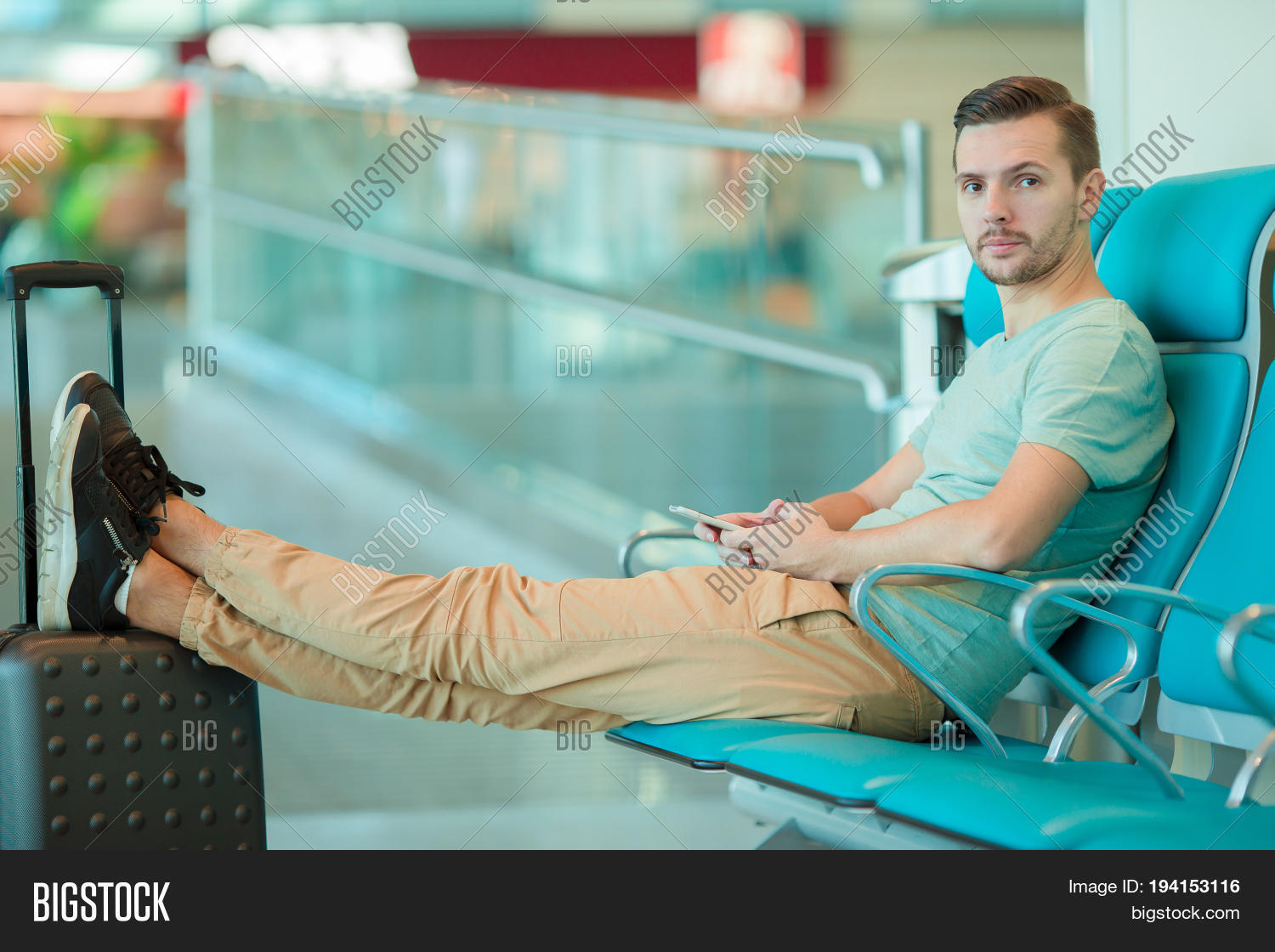 Airline Passenger Image & Photo (Free Trial) | Bigstock