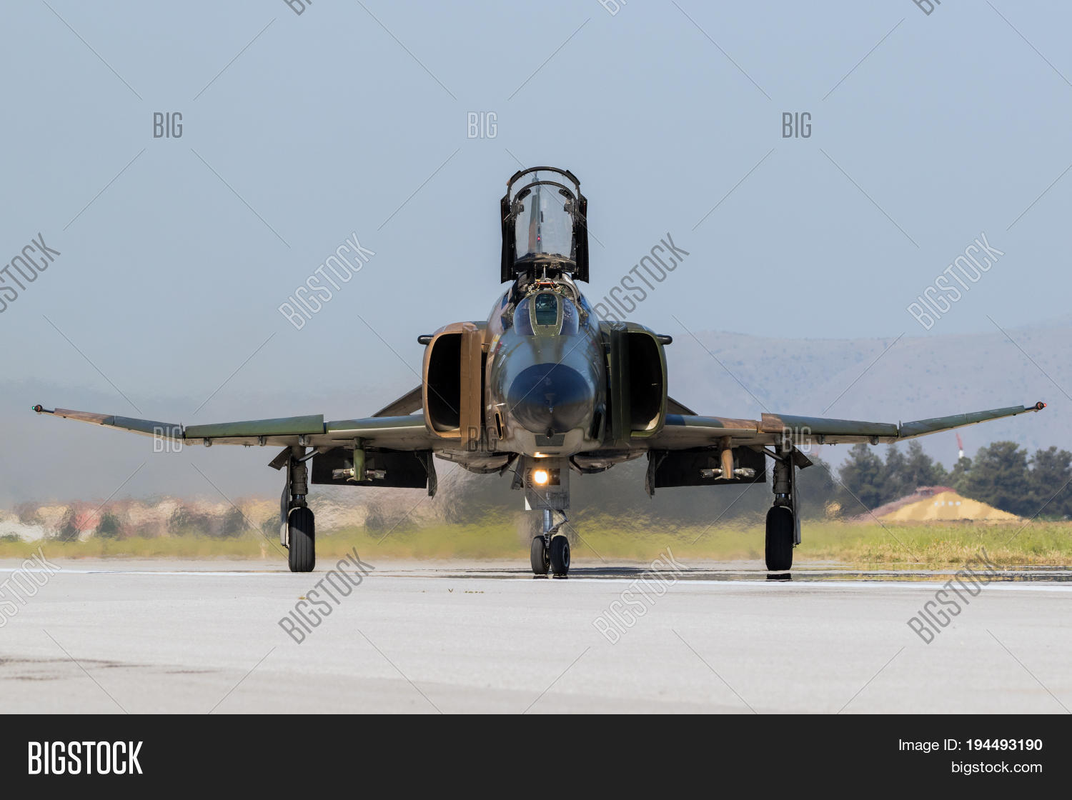 Military F4 Phantom Image & Photo (Free Trial) | Bigstock