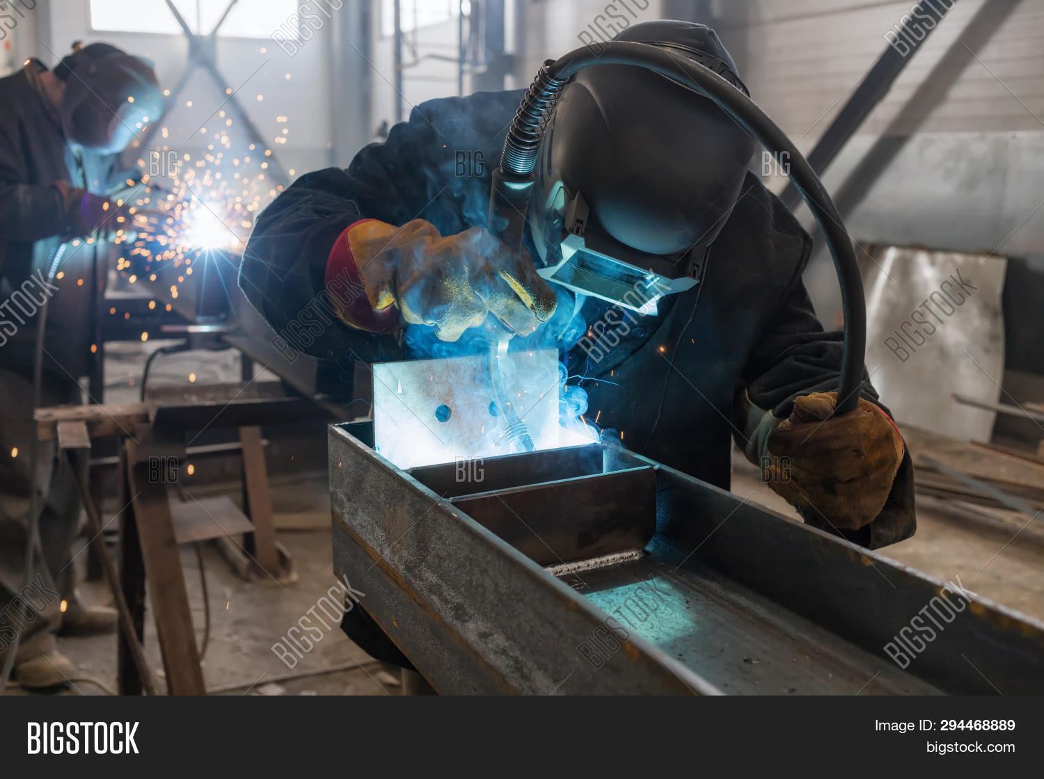 Welder Performs Image & Photo (Free Trial) | Bigstock