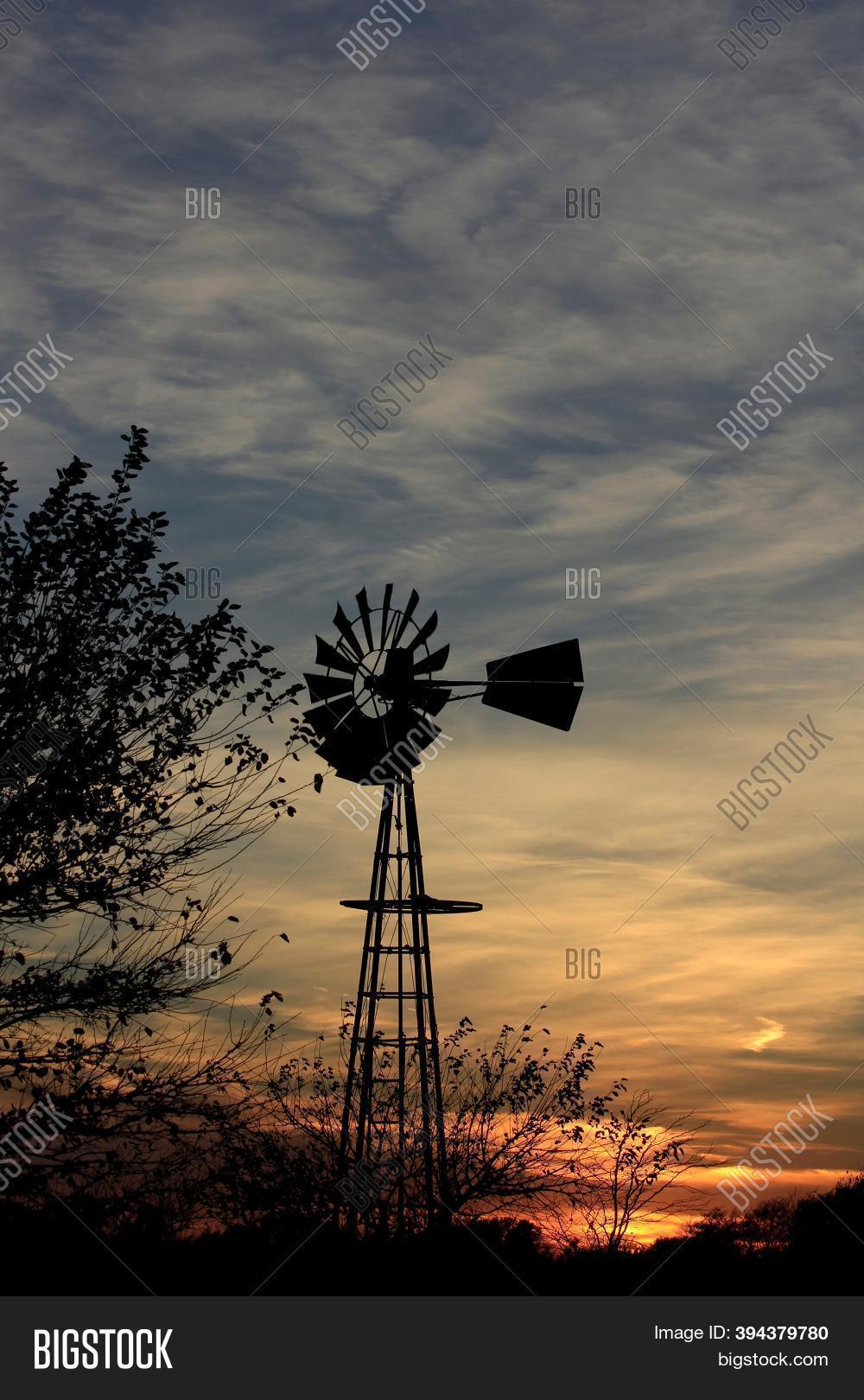 Kansas Windmill Image & Photo (Free Trial) | Bigstock