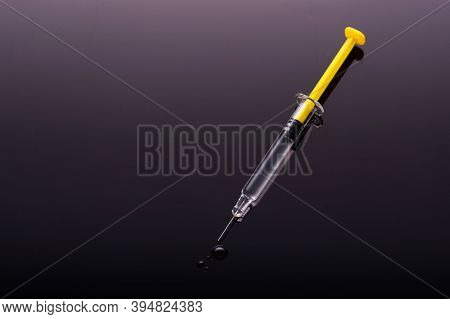 Yellow Syringe On Image & Photo (Free Trial) | Bigstock