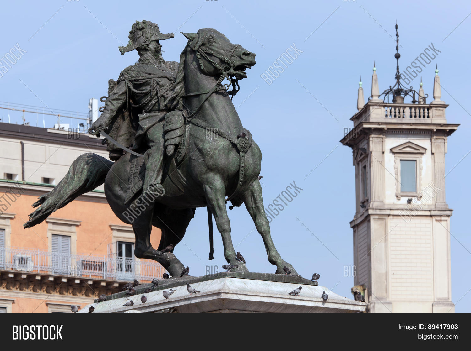 Statue Viktor Emmanuel Image & Photo (Free Trial) | Bigstock