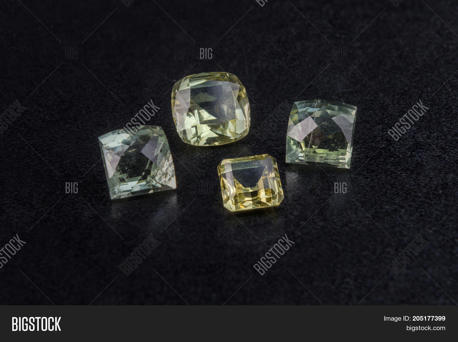 Berill Mineral Stone Image & Photo (Free Trial) | Bigstock