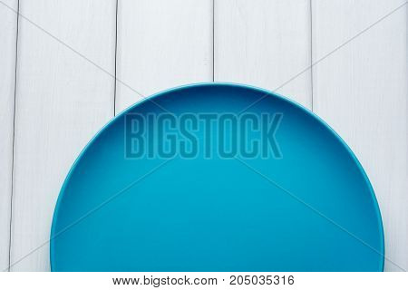 Imagen y foto Empty Blue Plate On (prueba gratis) | Bigstock