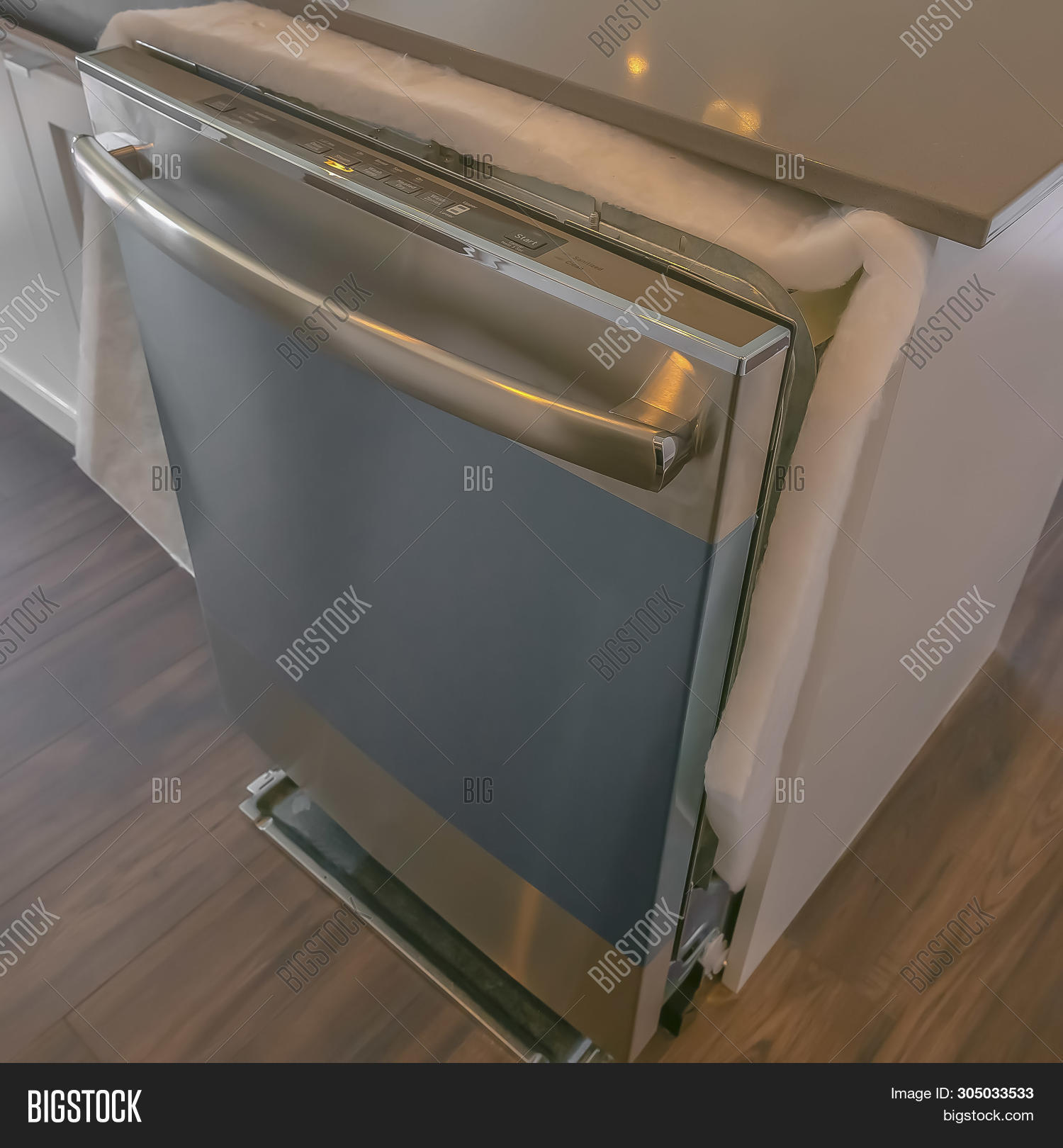 Square Dishwasher Sink Image & Photo (Free Trial) | Bigstock
