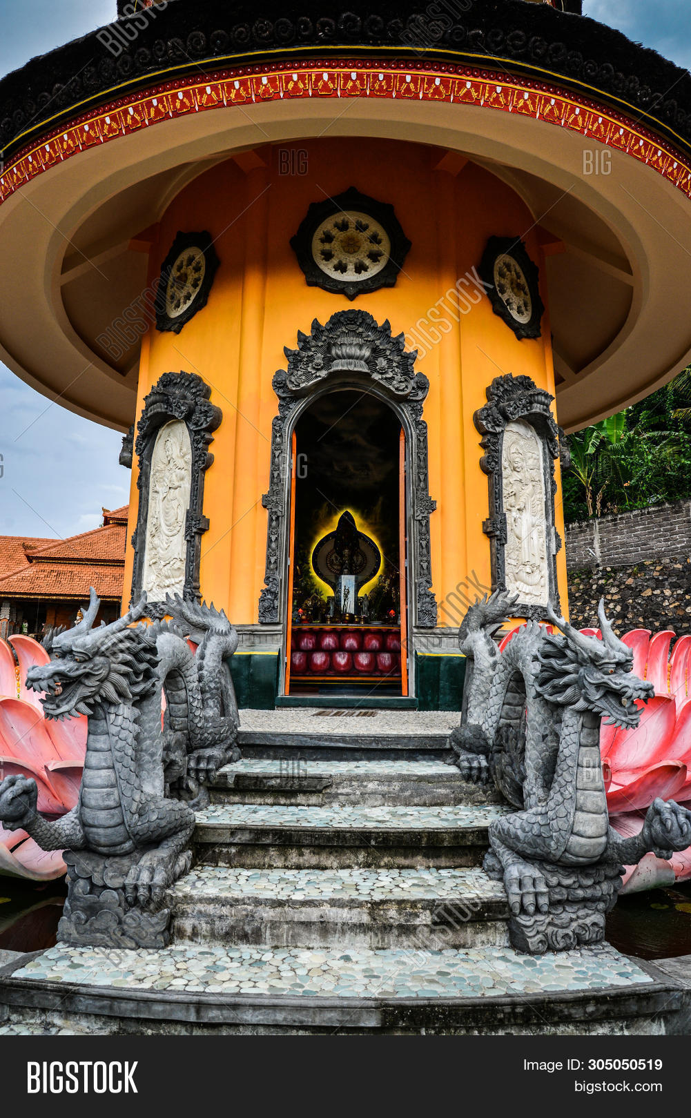 Budhist Temple Brahma Image & Photo (Free Trial) | Bigstock