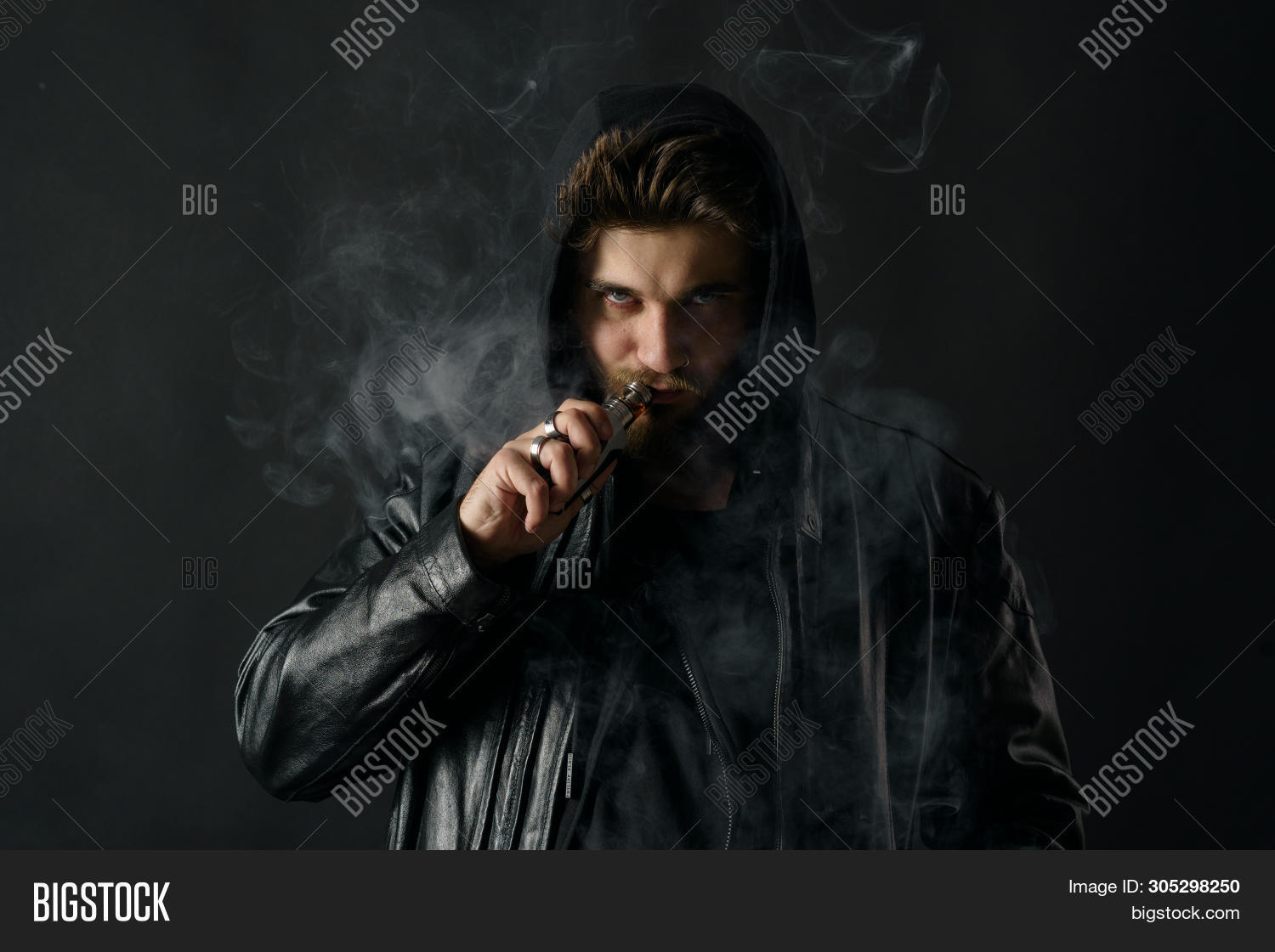 Man Vaping Mod Image & Photo (Free Trial) | Bigstock