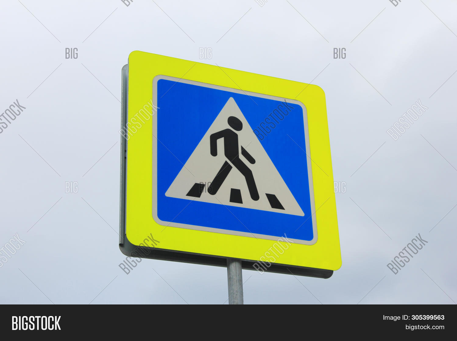 Crosswalk Traffic Sign Image & Photo (Free Trial) | Bigstock