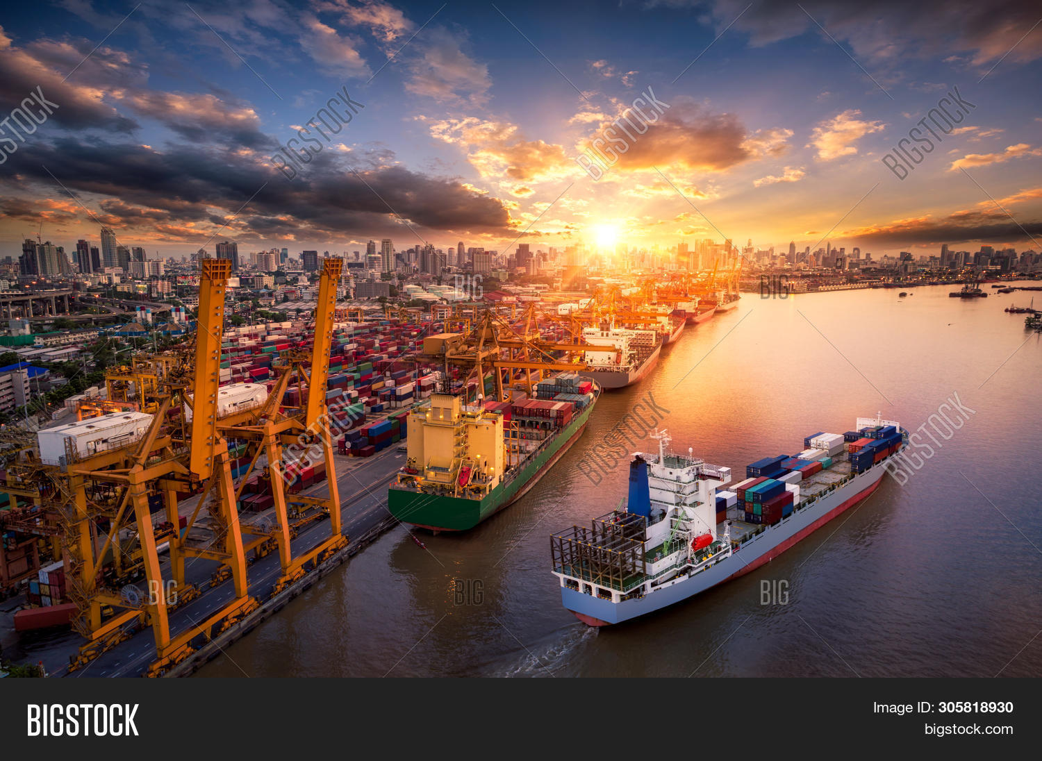 Logistics Image & Photo (Free Trial) | Bigstock