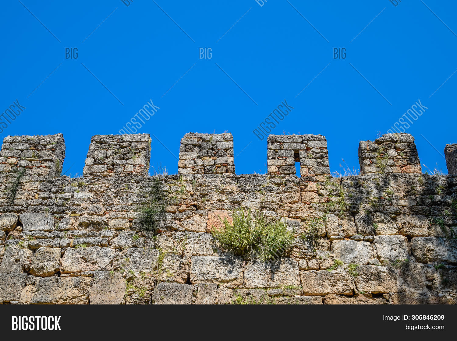 Loopholes Limestone Image & Photo (Free Trial) | Bigstock