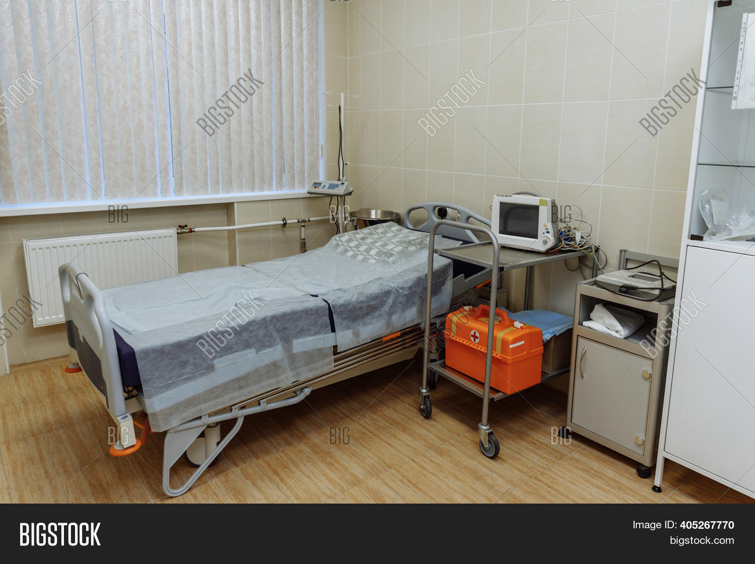 Emergency Area Clinic Image & Photo (Free Trial) | Bigstock