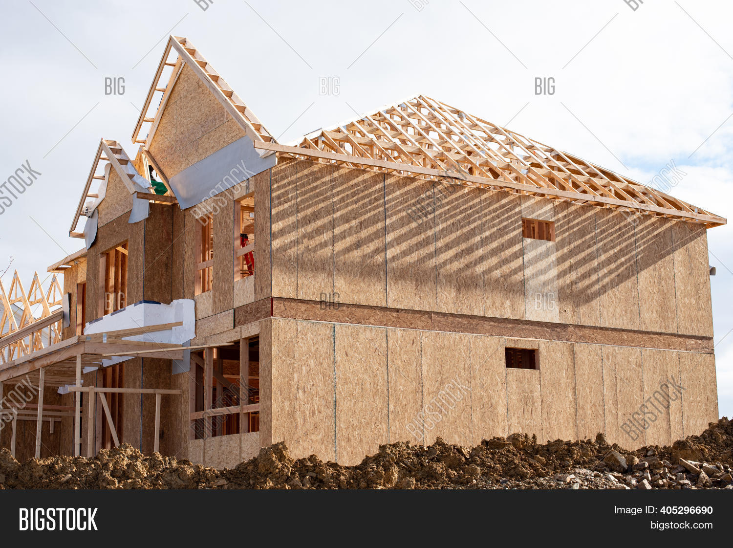 New Home Construction Image & Photo (Free Trial) | Bigstock