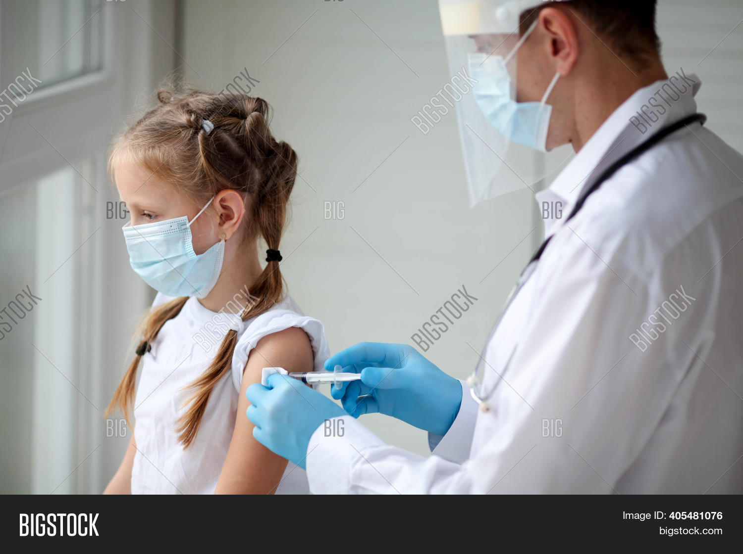 Doctor Protective Suit Image & Photo (Free Trial) | Bigstock
