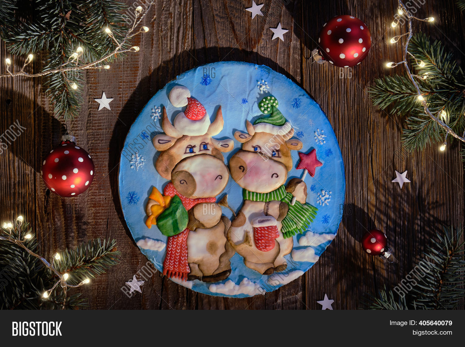 Decorated Gingerbread Image & Photo (Free Trial) | Bigstock