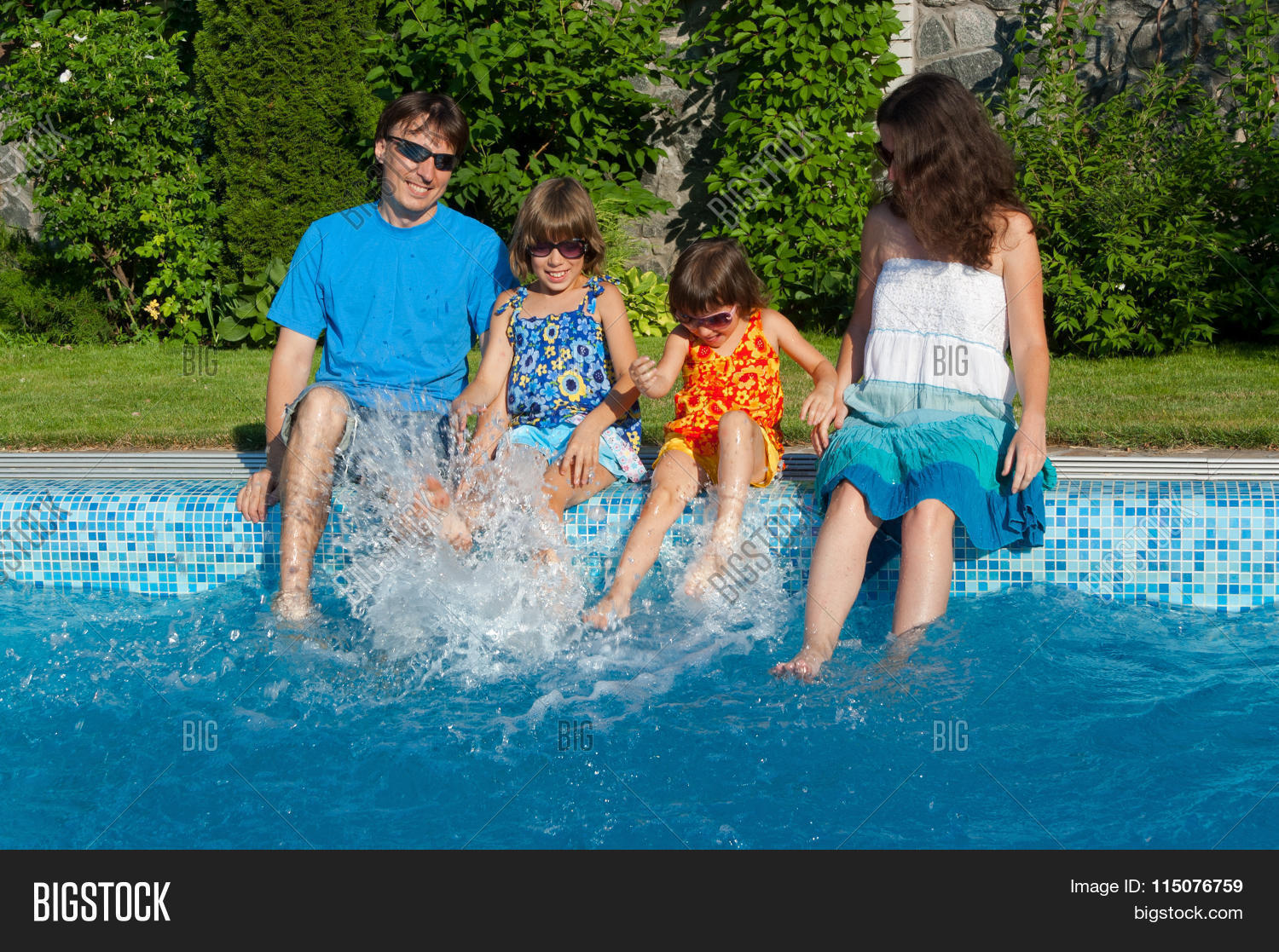 Family Summer Vacation Image & Photo (Free Trial) | Bigstock