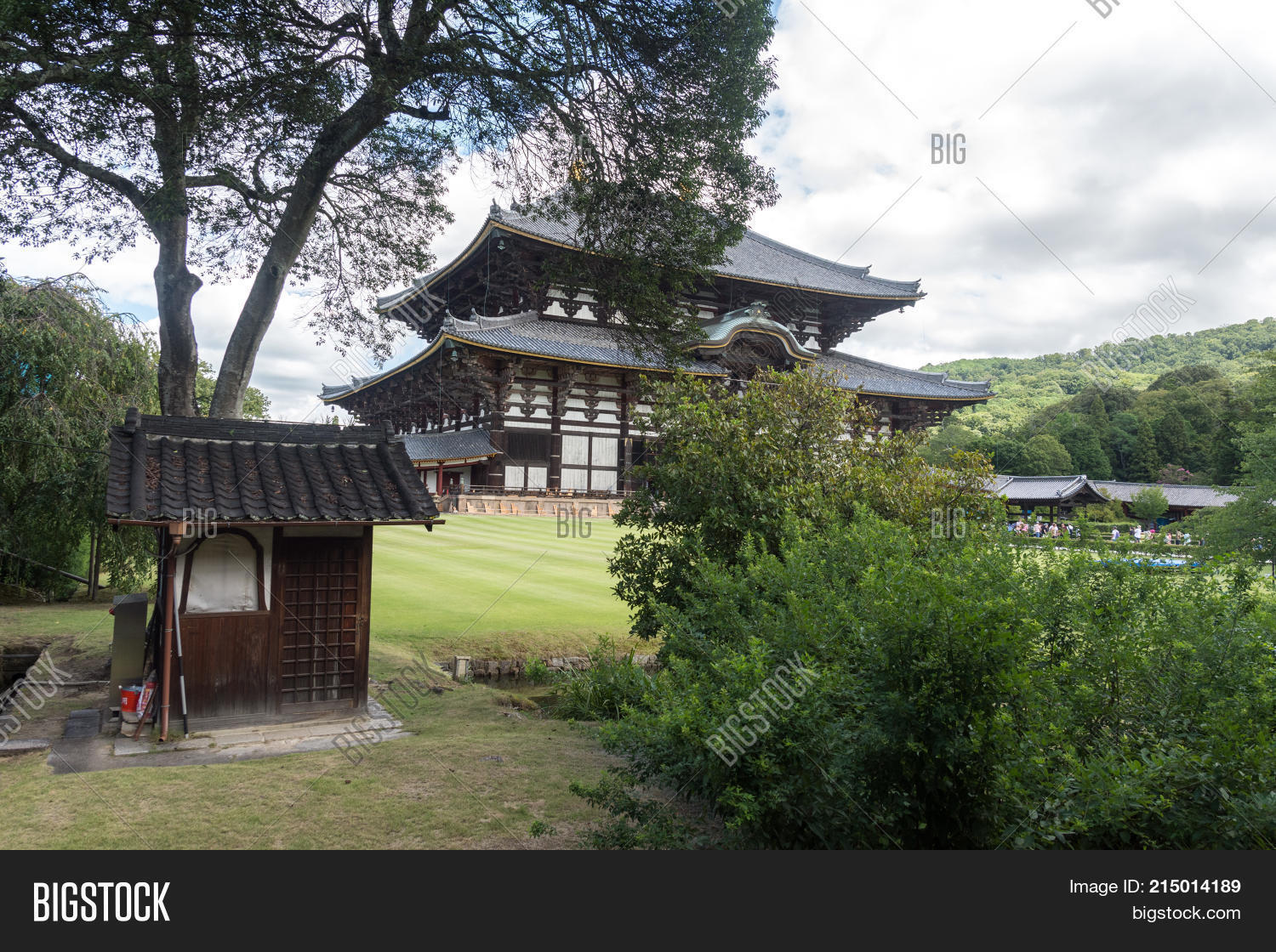 Todaiji's Main Hall, Image & Photo (Free Trial) | Bigstock