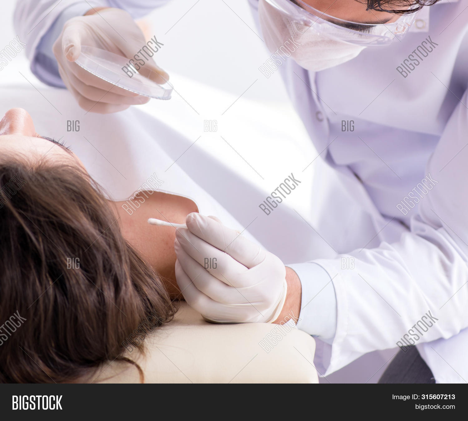 Police Coroner Image & Photo (Free Trial) | Bigstock